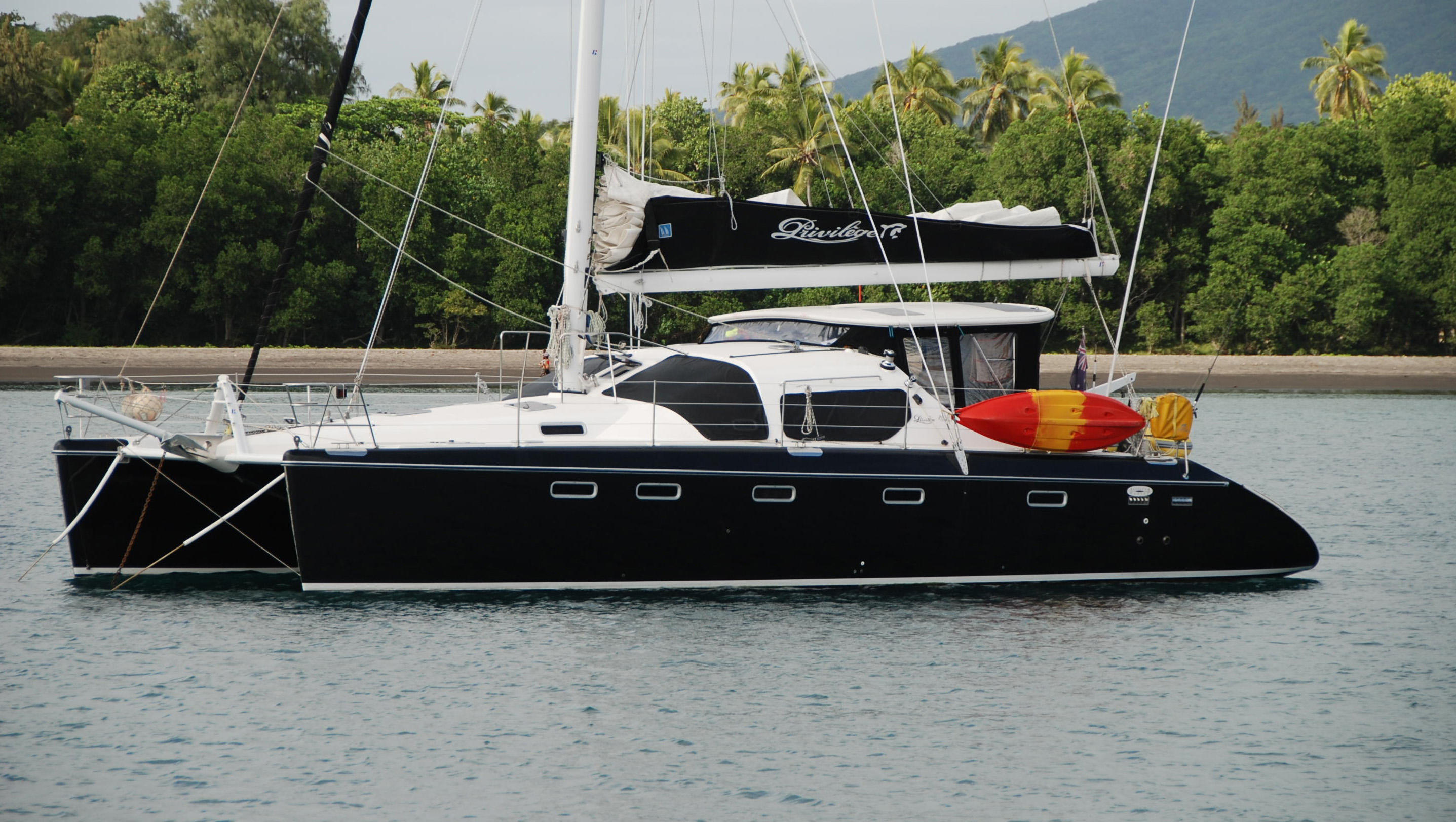 Media Ship Broker & Charter dal 1989